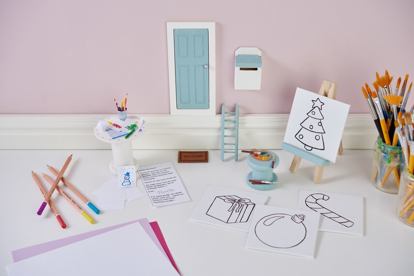 Secret Santa Door Craft Scene - VBS Hobby